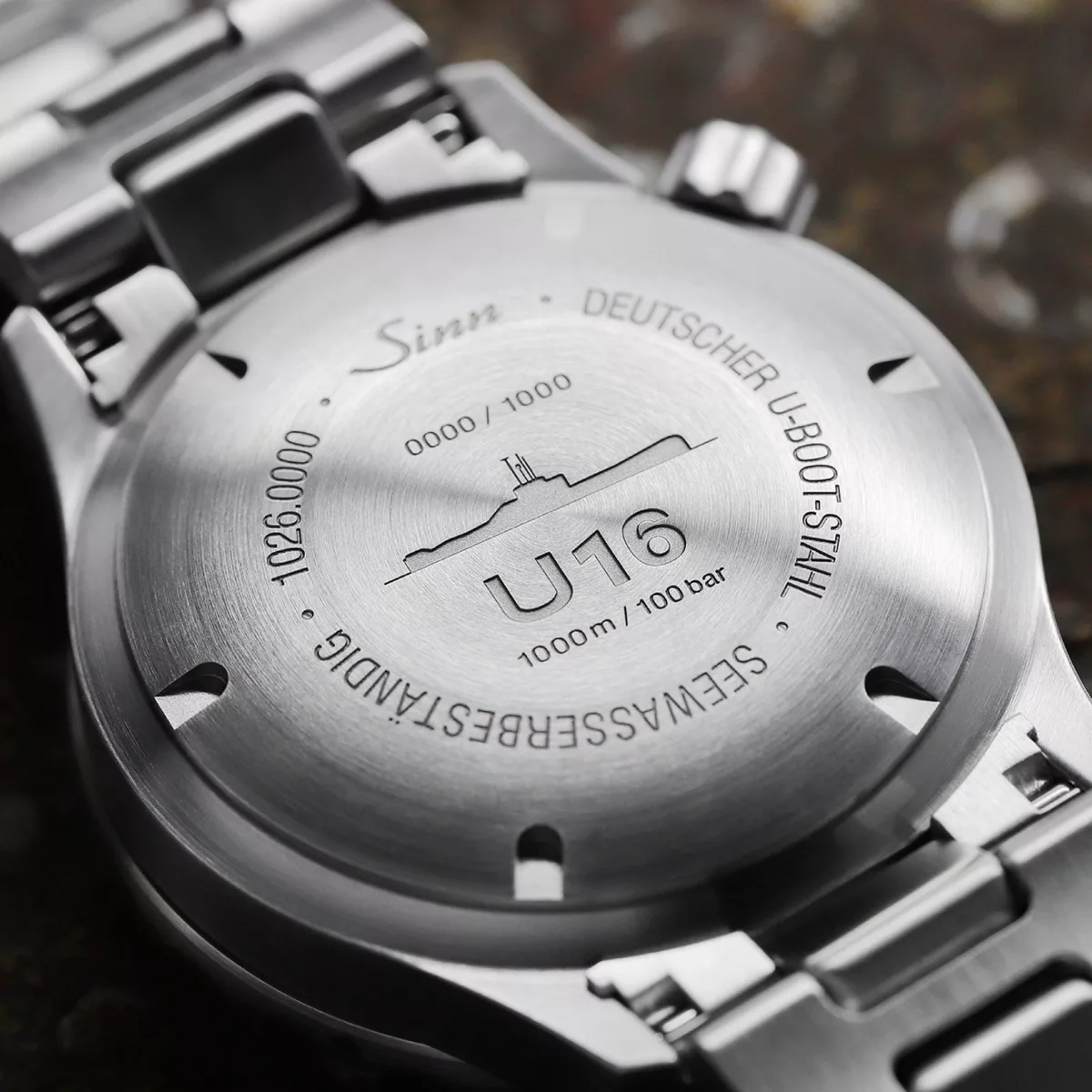 Sinn U16 men's 1000m diving watch | Define Watches