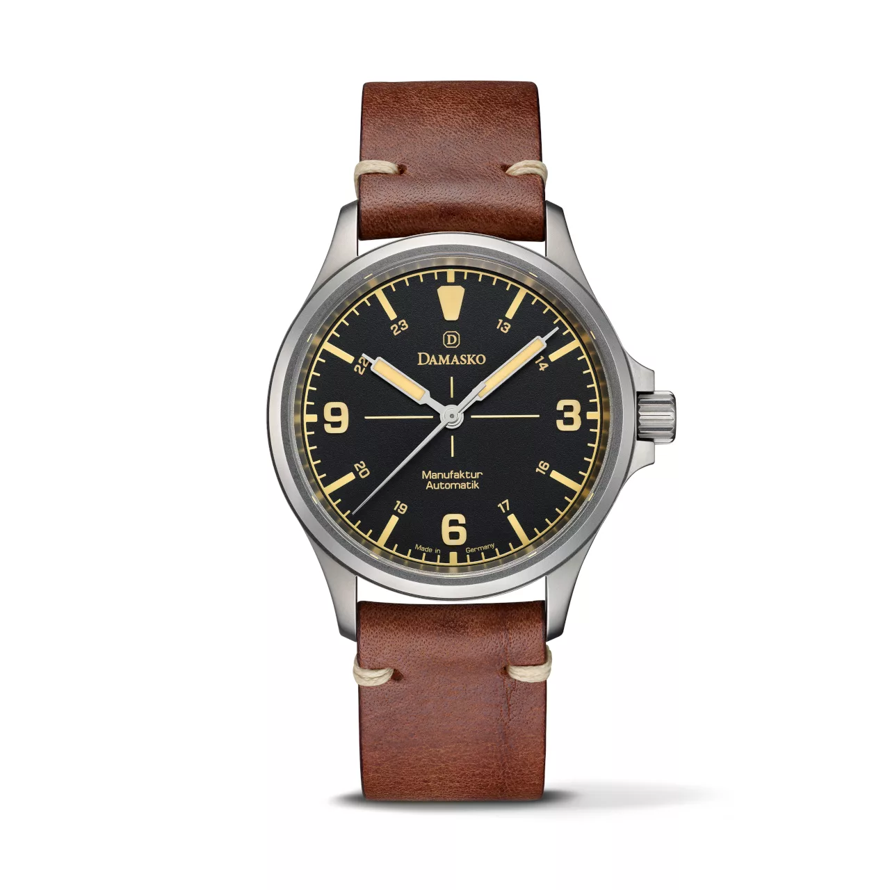 Damasko DK26 Watch – In-House A26 Movement with Old Radium Dial