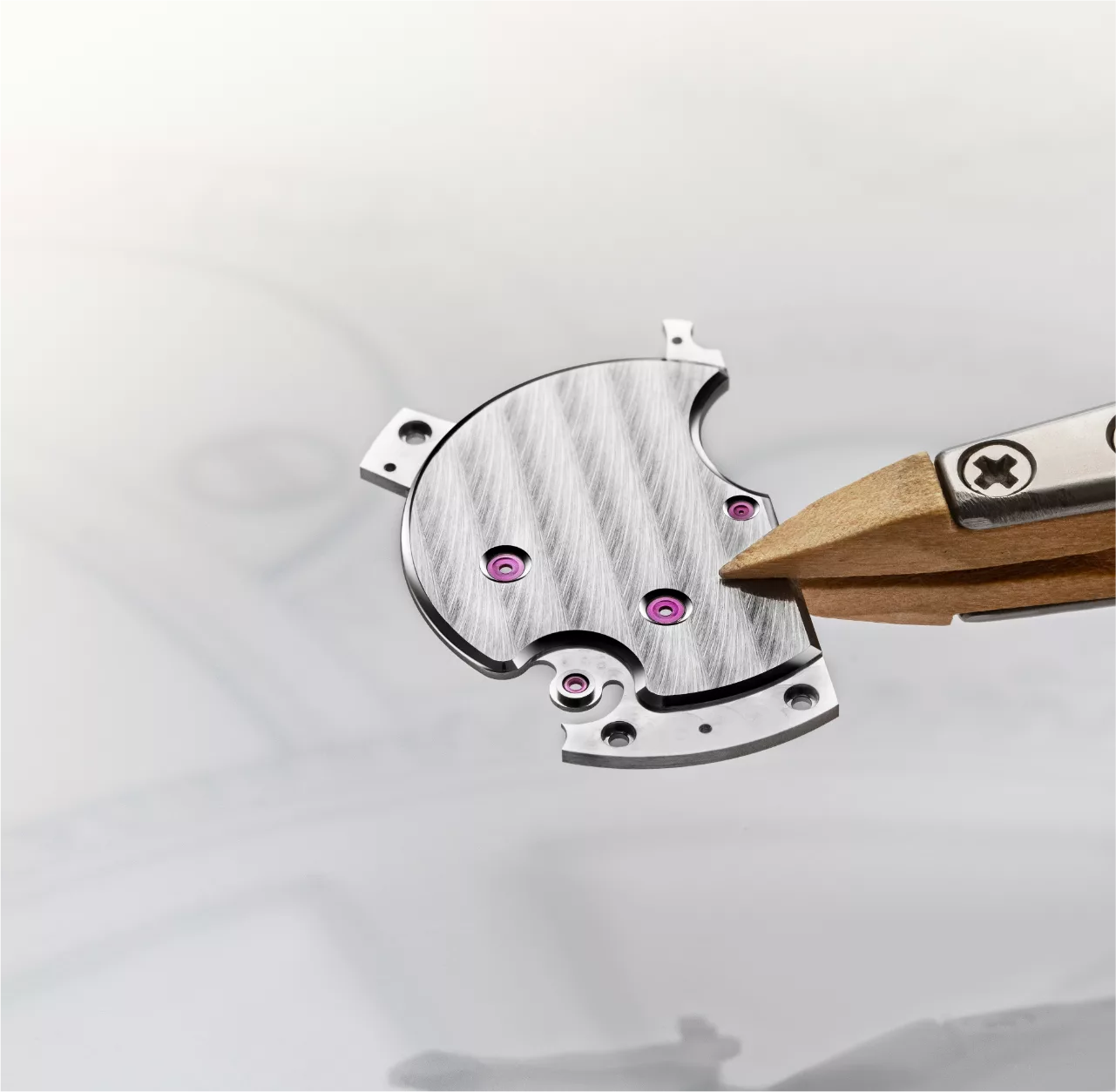 NEW: Armin Strom Tribute² Aurum transforms hand-finishing into ...